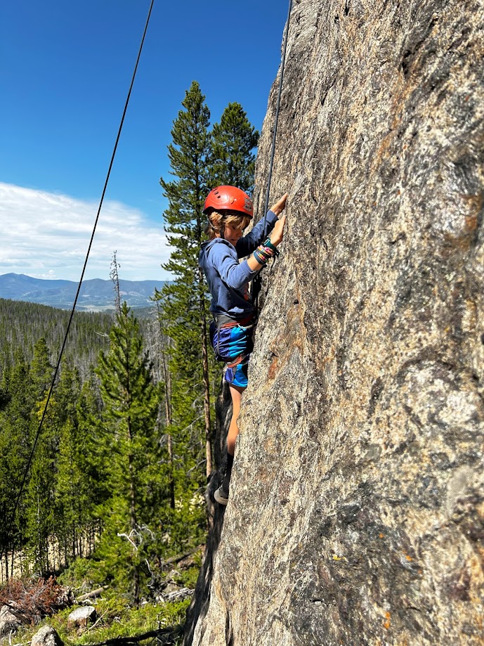 Youth Climbing | Fraser Valley Metro Recreation District
